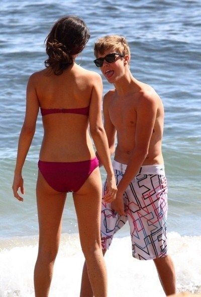 Selena Gomez Yourcelebrity