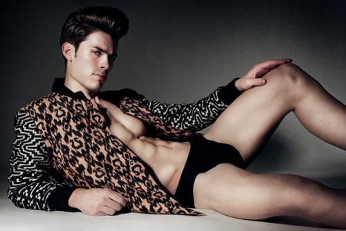 Reblog Gonevirile Dejan In ‘betray By Cello Ong And Carlos Pic