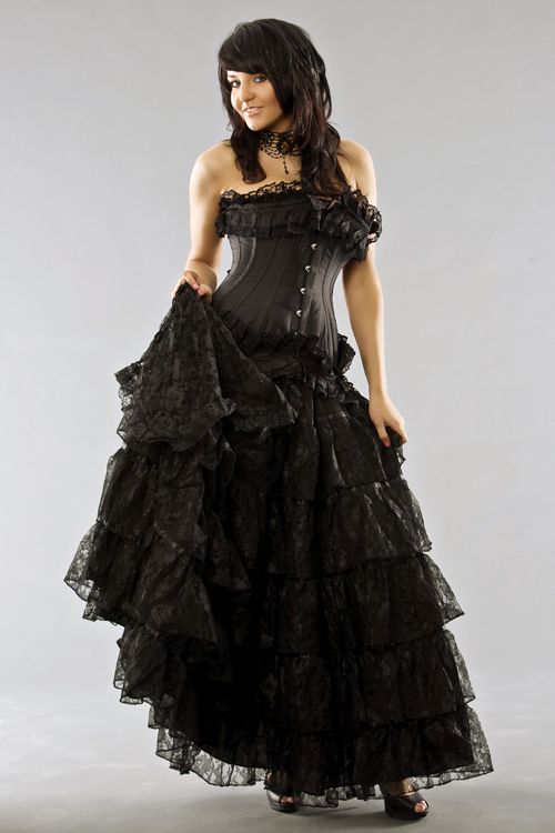 Victorian Gothic Raeynesong