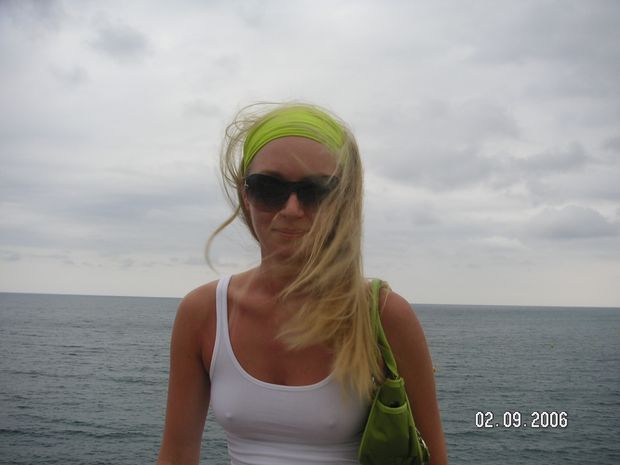 Candid Braless Pokies Candidman89