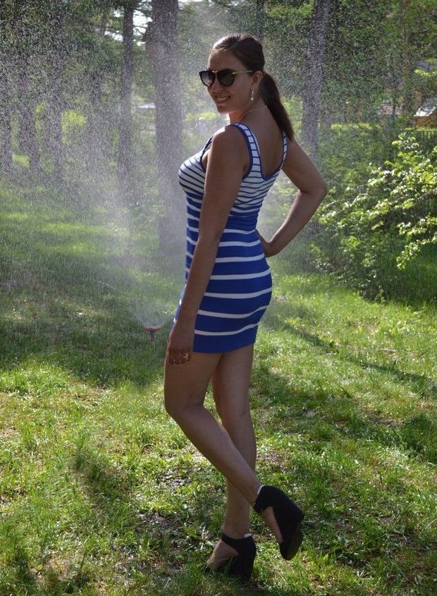 Gorgeous Babe Sanje