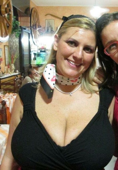 Amatuer Black Dress Huge Breasts Egutierrezz545