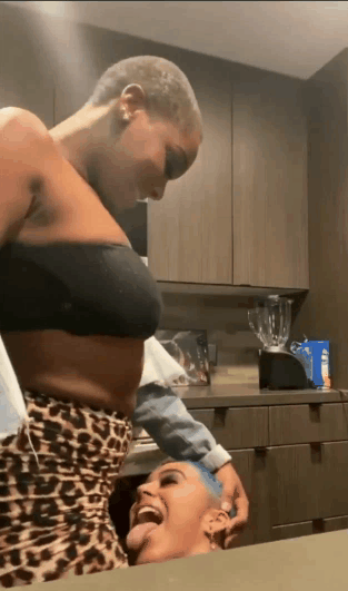 Black Lesbian Zomerta