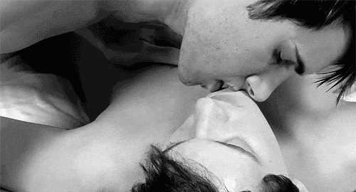 Neck Kiss Nikki431