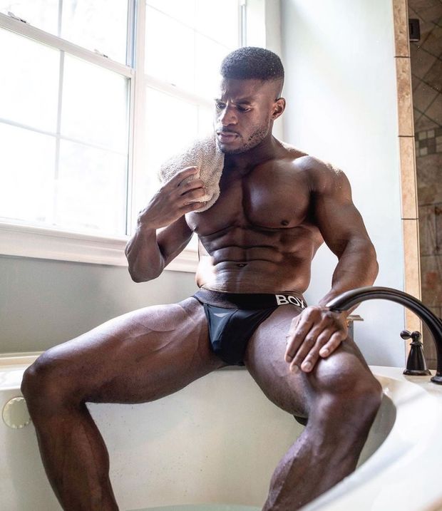 Daniel Shoneye Phnix