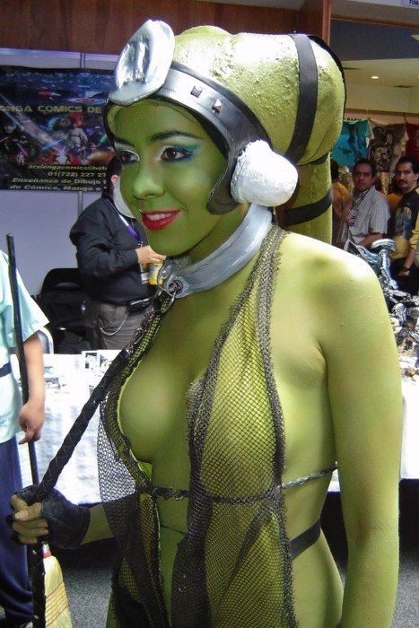 Your Gf Olla Slave For Sale At The Con Looking For 300 Lb Jabba Nerd Pic