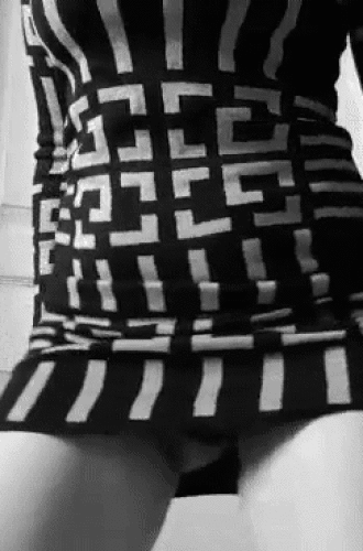 Keyllyna Upskirt Dance