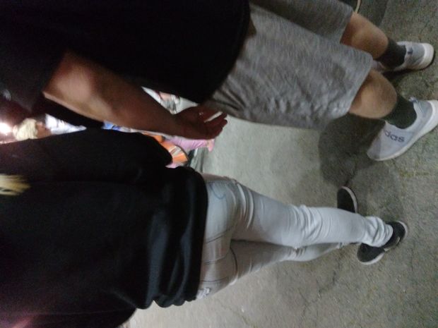 Bubble Butt In Jeans Unclecracker