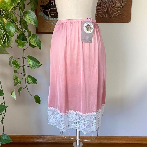 My Gorgeous Silky Soft And Lacy Vassarette Half Slip Silkenlace