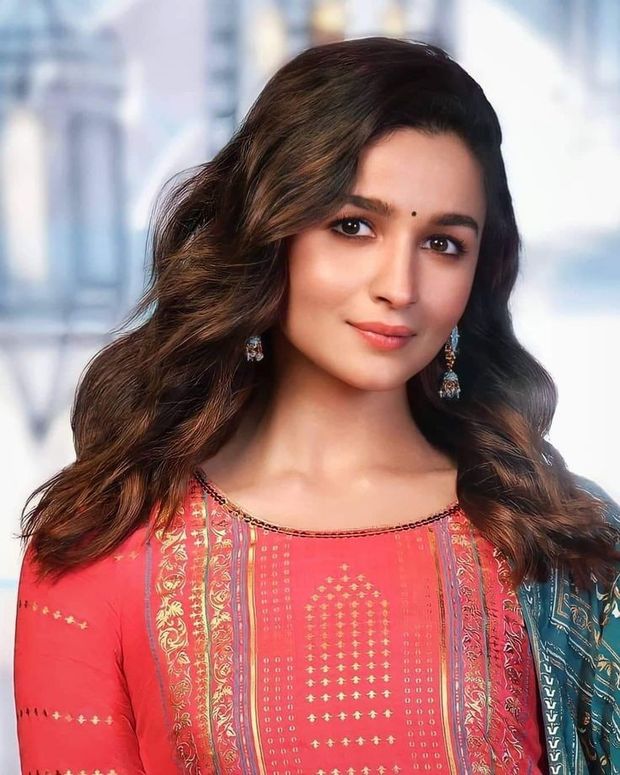 Alia Bhatt I Love Mohini90