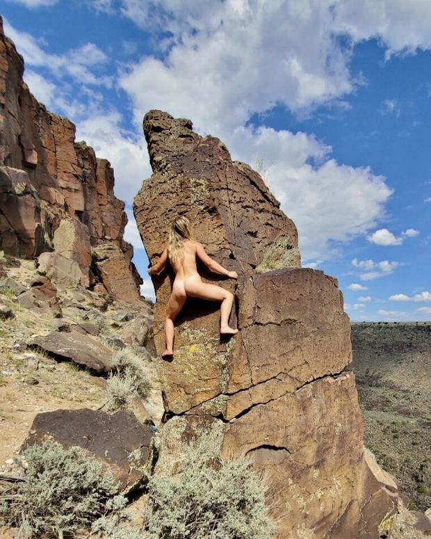 Nude Rock Climber Mrcanoeingnude