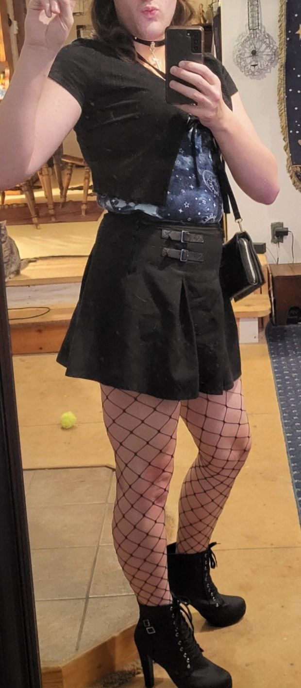 My Newest Look Please Use Me Hehe Bry68g3