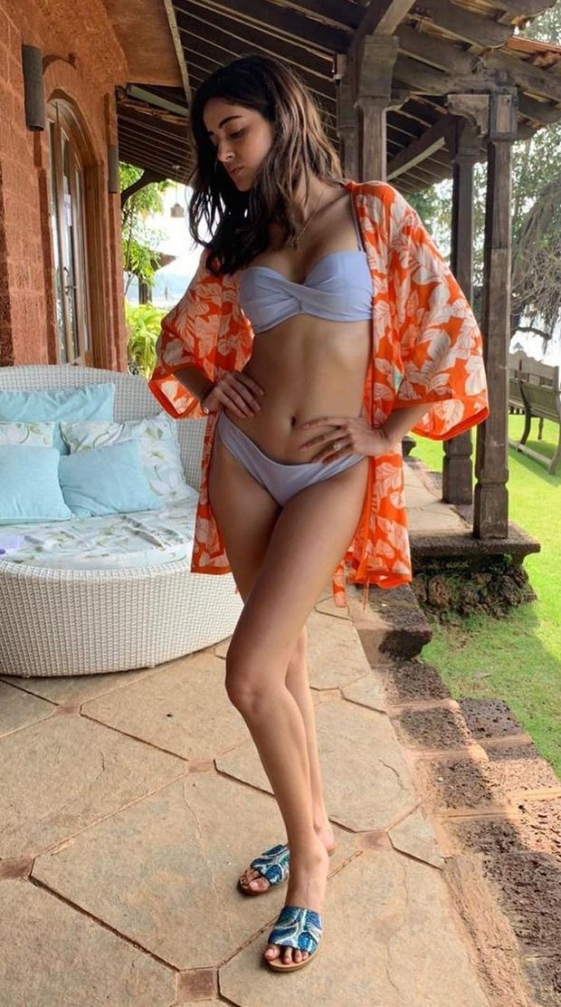Ananya Pandey Hot Bikini Mohini90