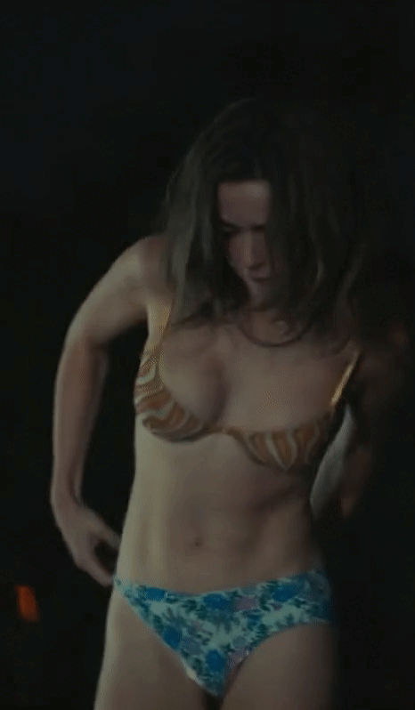 Kiernan Shipka Faradenza
