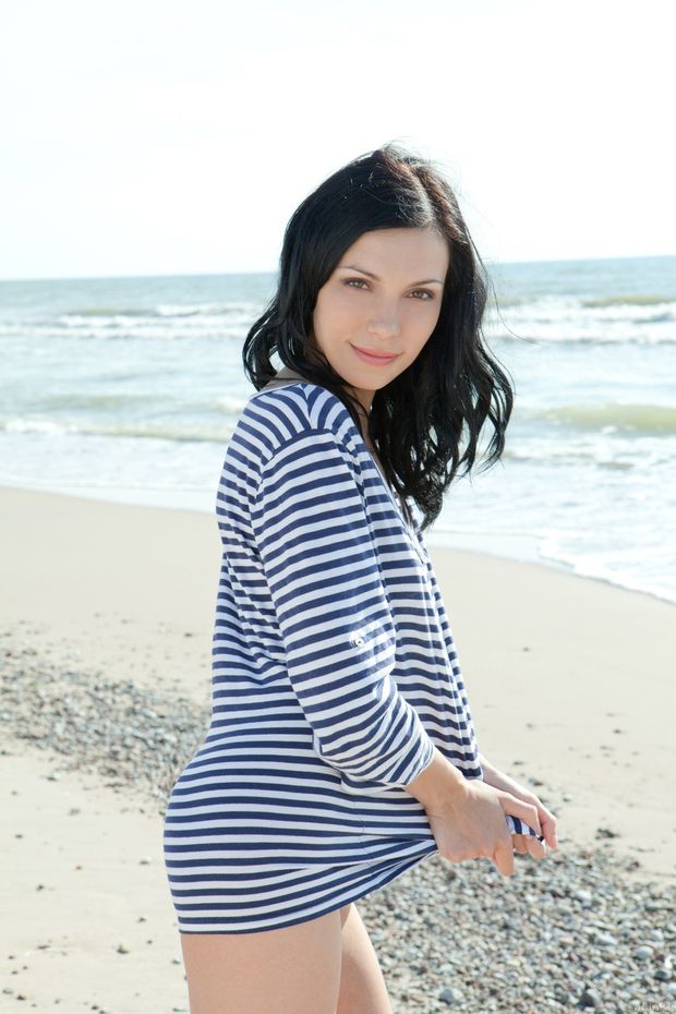 Lily J 1 Danimck
