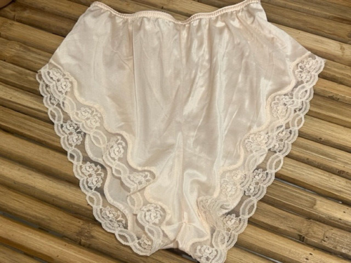 Pattys Sweet French Knickers Silkenlace