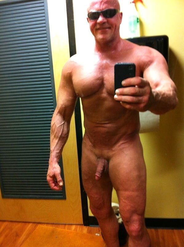 Male Shaved Head Phnix