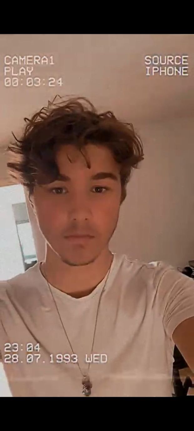 Serious Evanschoelink